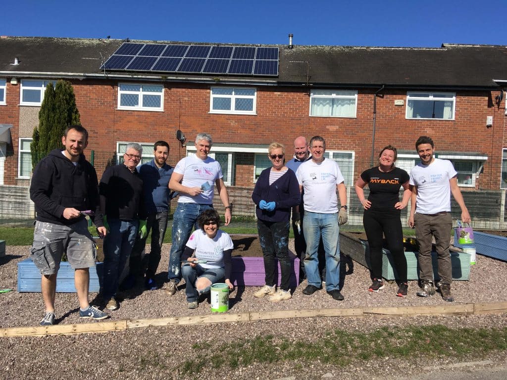 Manchester Lloyds Banking Group Colleagues Volunteer To Help At Manor ...