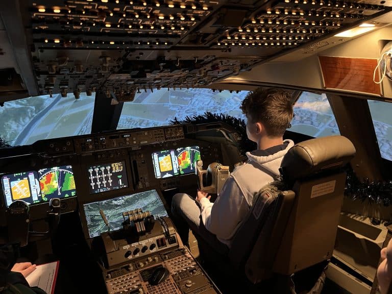 UK's First Flight Simulator On Genuine 747 Flight Deck Open To The ...