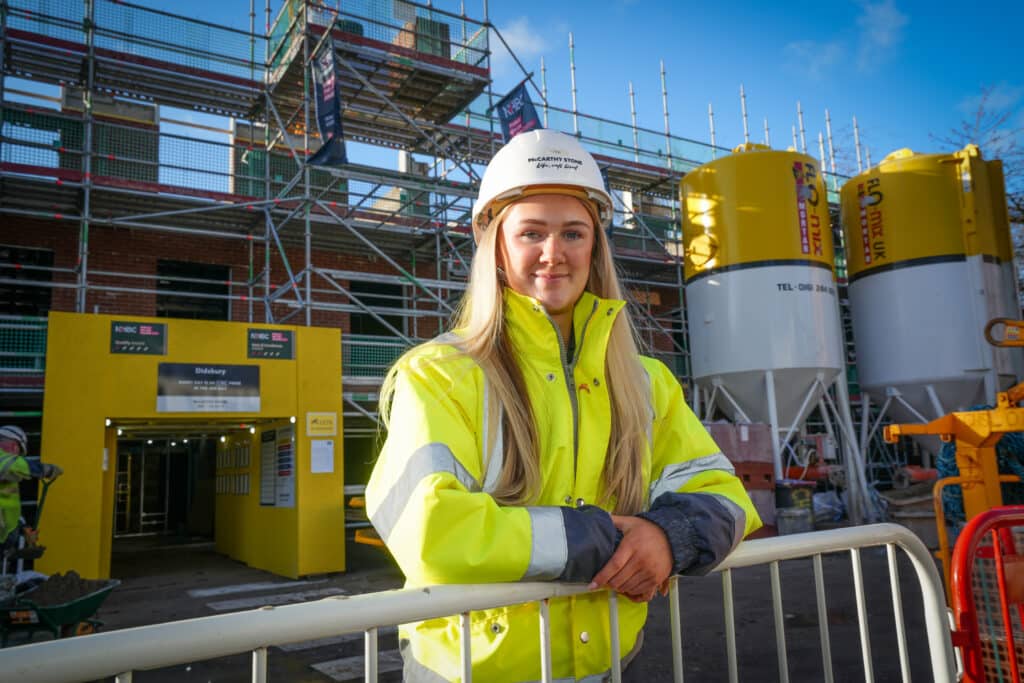 Female Apprentice Encourages More Women To Join The Construction ...