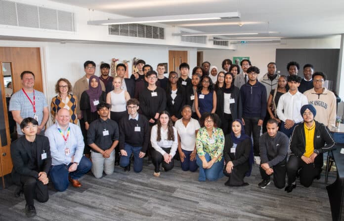 Aon Gives Manchester Students First Steps On Career Ladder | Business ...